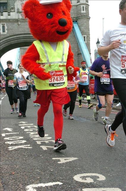 ‘Seddy Teddy’ completes the London Marathon - Seddon Homes